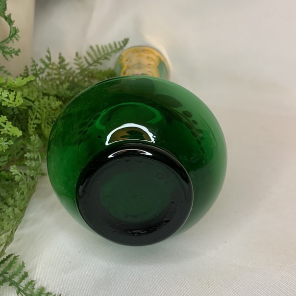 Accents | Vintage Emerald Green Glass Gilded Gold Enamel Flowers ...